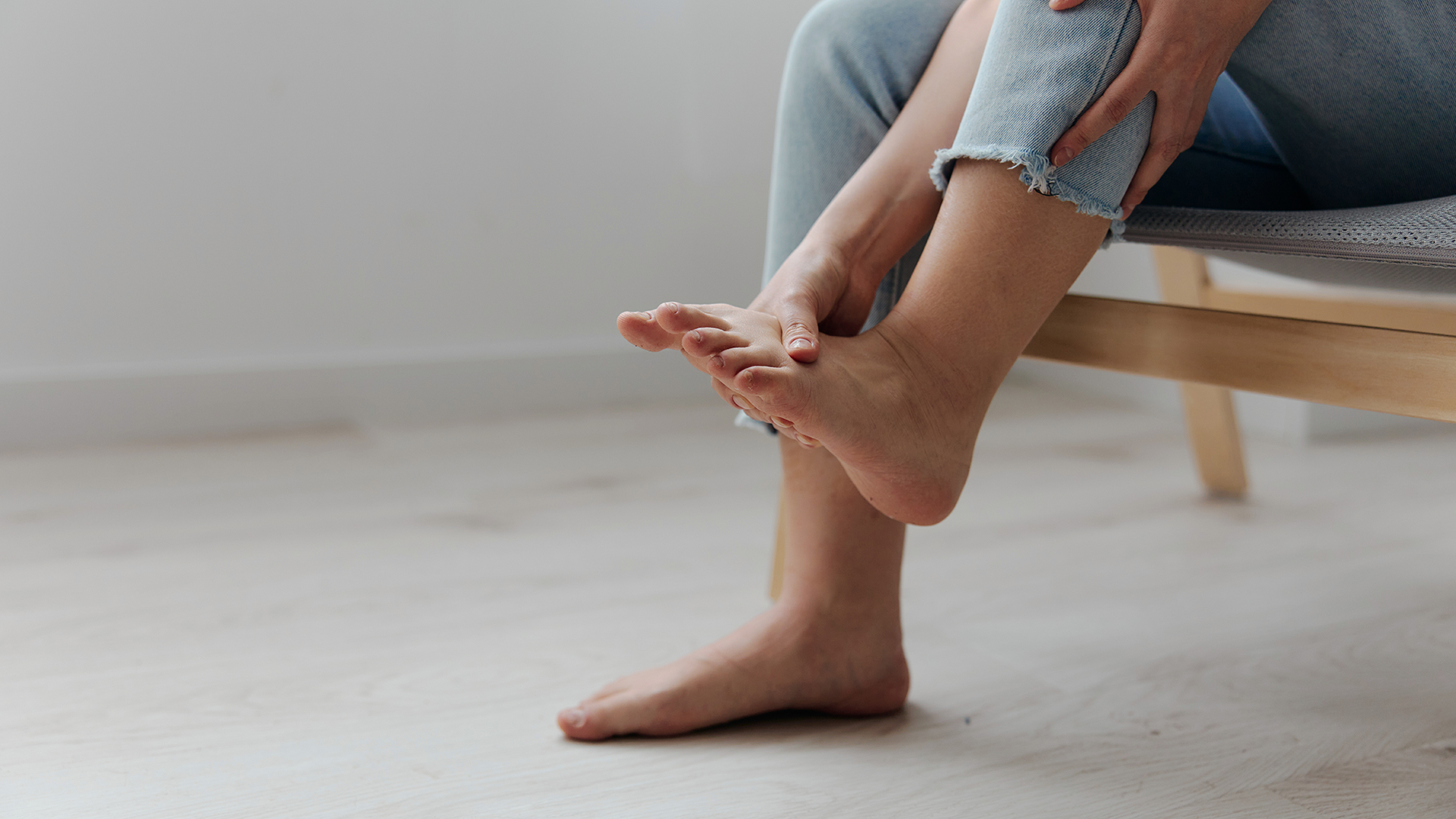Leg and foot problems and conditions | NHS inform